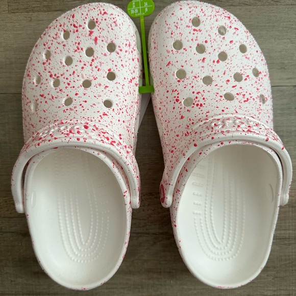 CROCS | Shoes | New Crocs Classic Paint Splatter Clog For Big Kids Size ...